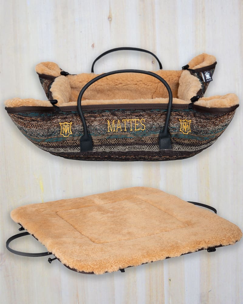 Mattes Plush Dog Bed - Treat your dog to a bit of luxury